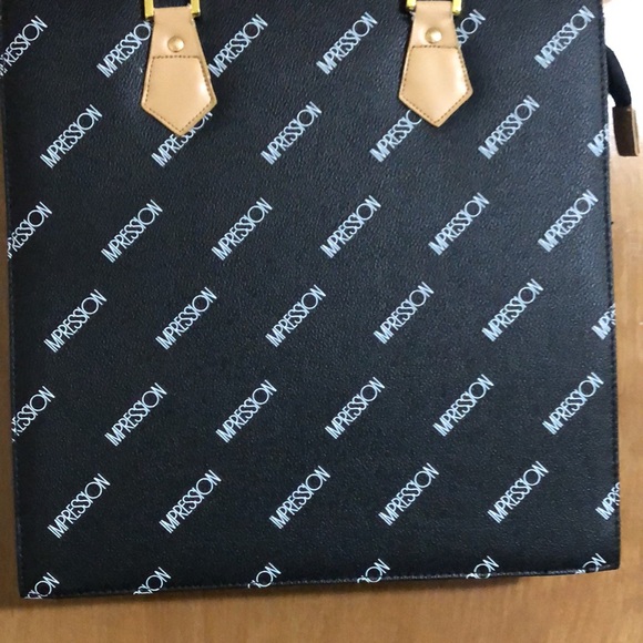 Impressions | Bags | Impression Handbag | Poshmark